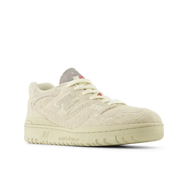 NEW BALANCE 550 "linen" Lace-up Sneakers - Linen/crimson