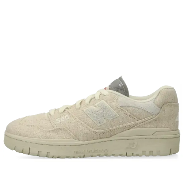 NEW BALANCE 550 "linen" Lace-up Sneakers - Linen/crimson