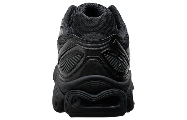 Asics Gel-nimbus 24 Athletic Sneakers