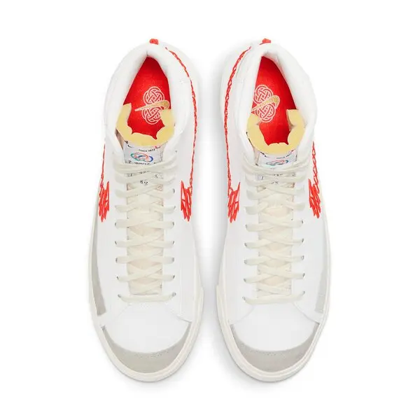 Nike Blazer Mid '77 Vintage Sneakers With Double Zig Zag Stitched Swoosh