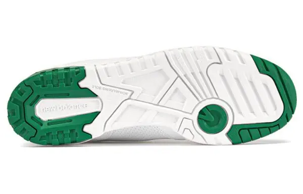 NEW BALANCE 550 Sneakers - White