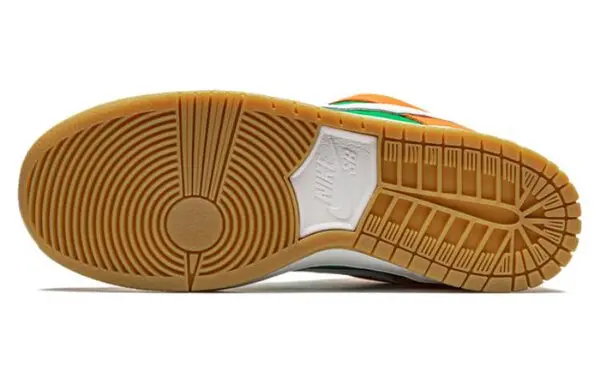 Nike Dunk Low X Seven Eleven