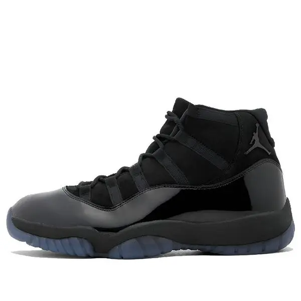 JORDAN Air Retro 'cap And Gown' High Top Sneakers - Black