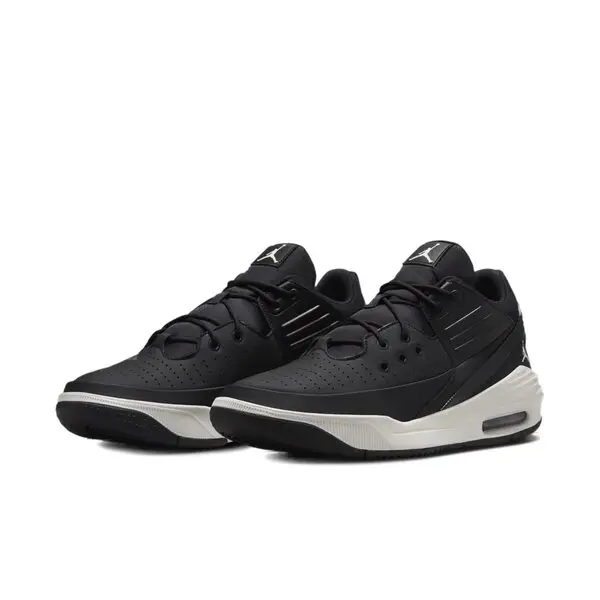 JORDAN Max Aura 5 Sneakers - Black/phantom