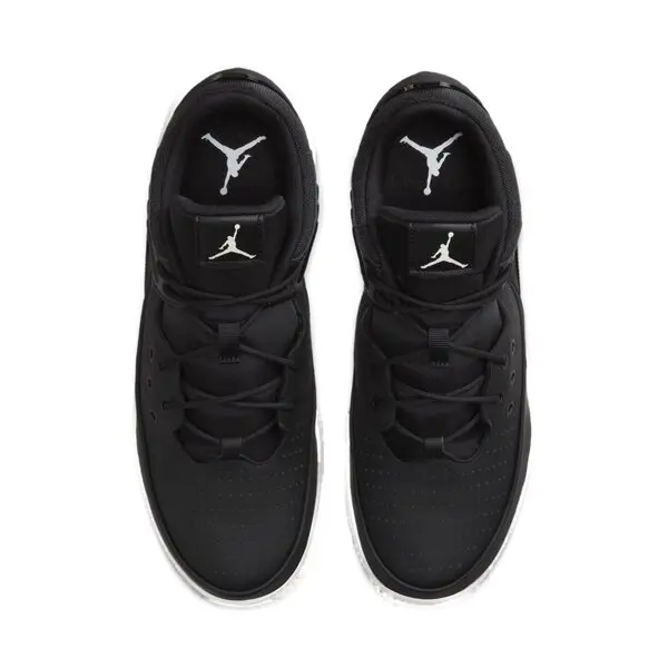 JORDAN Max Aura 5 Sneakers - Black/phantom