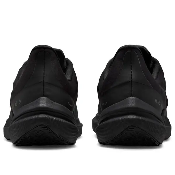 Nike Zoom Winflo Shield Sneakers - Black