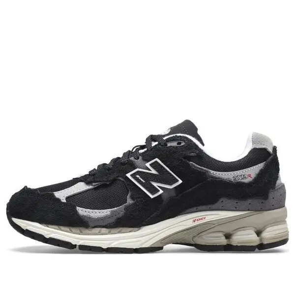 NEW BALANCE 2002r "protection Pack" Sneakers - Black/grey