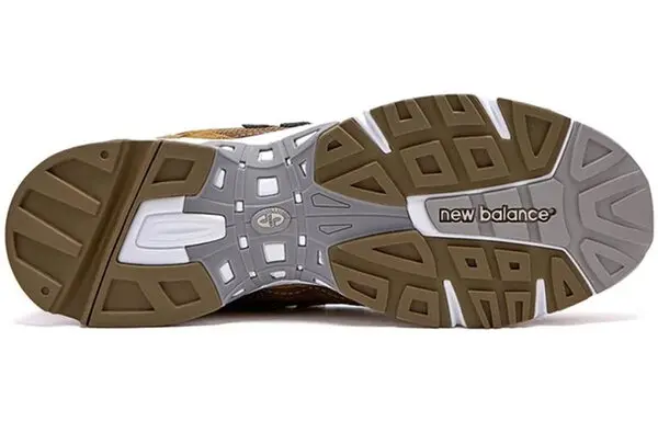 NEW BALANCE Thisisneverthat X 827