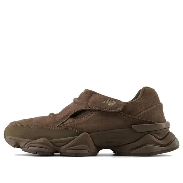 NEW BALANCE 8040 Sneakers - Brown