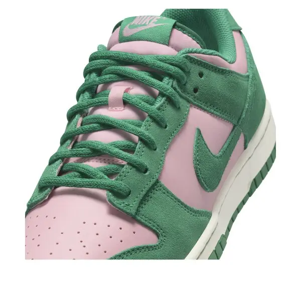 Nike Dunk Low Se Sneakers - Medium Soft Pink/malachite/sail