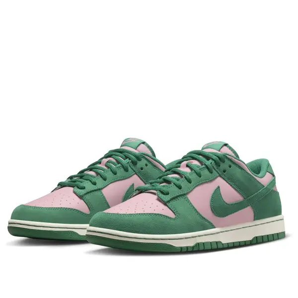 Nike Dunk Low Se Sneakers - Medium Soft Pink/malachite/sail