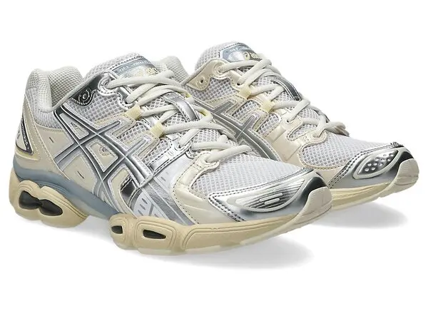 Asics Gel-nimbus Sneakers - White/silver/grey