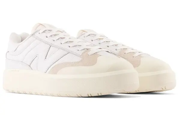 NEW BALANCE Ct302 Low Top Sneakers - White/cream