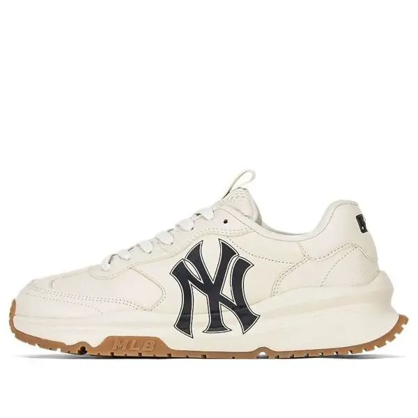 MLB Chunky Runner Sneakers - Beige White/navy