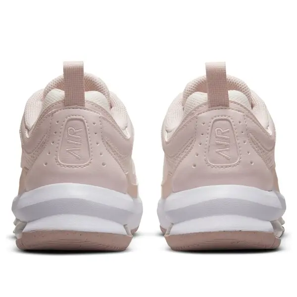 Nike Max Ap Low Top Sneakers - Pink