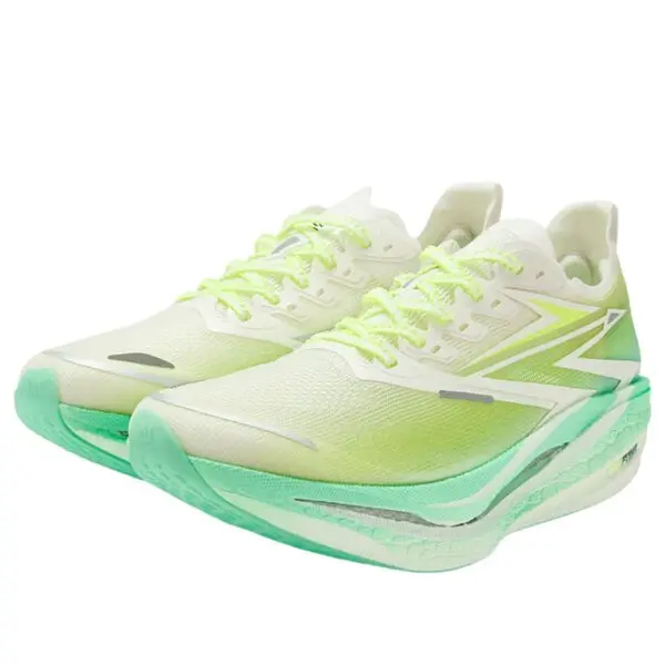 361 DEGREES Flying Flame 4.5 Athletic Sneakers - Pale Green