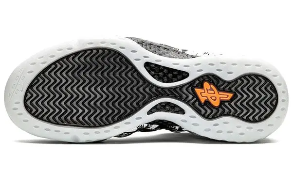 Nike Foamposite One "shattered Backboard" Sneakers - Black/white