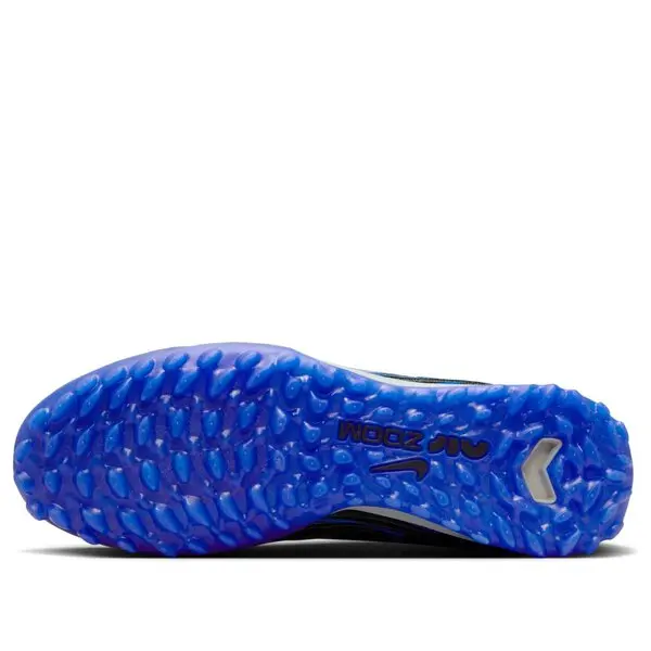 Nike Mercurial Vapor 15 Pro Athletic Sneakers