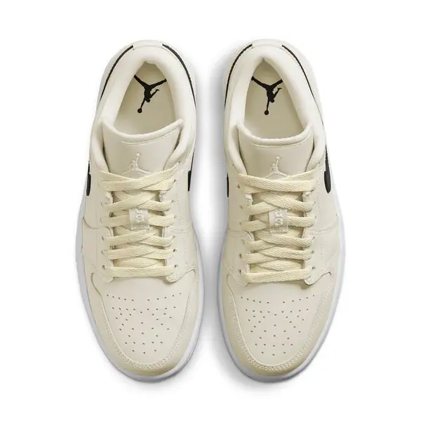 JORDAN 1 Low Sneakers - White