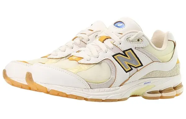 NEW BALANCE X Joe Freshgoods 2002r "conversations Amongst Us - Cream/orange