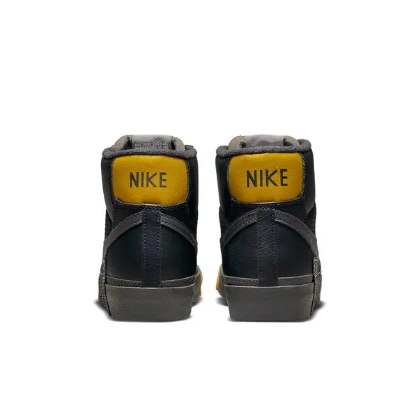 Nike Blazer Mid Pro Club Sneakers - Black Gum
