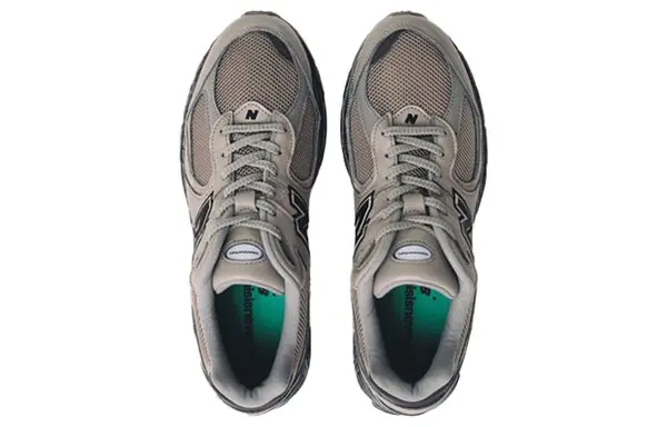 NEW BALANCE Thisisneverthat X 2002r Sneakers - Grey