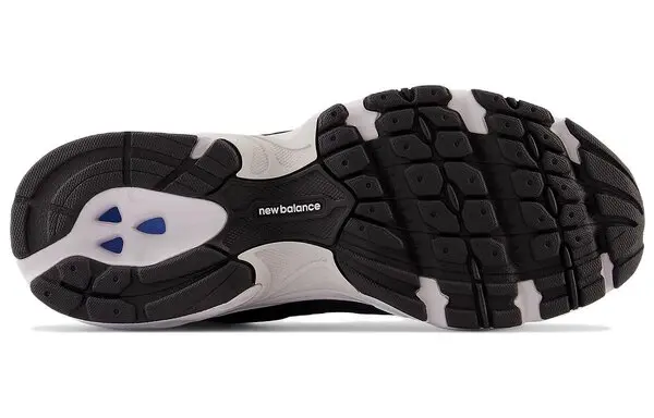 NEW BALANCE 530 Sneakers - Black/silver