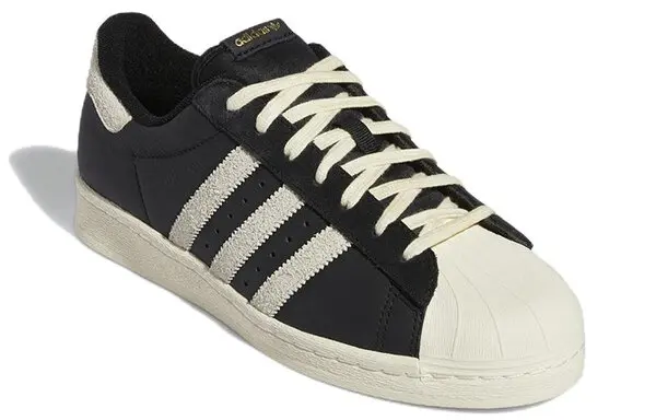 Adidas Superstar 82 'black Cream White' Sneakers - Black/white