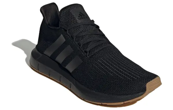 Adidas Swift Run 1.0 Sneakers - Black/brown