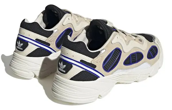 Adidas Originals Astir Sn Sneakers - Black/white/brown