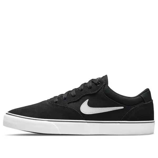 Nike Chron 2 Sb Low Top Sneakers - Black/white
