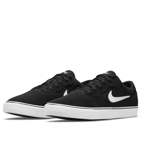 Nike Chron 2 Sb Low Top Sneakers - Black/white