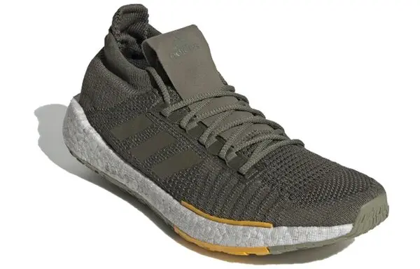 Adidas X Monocle Pulseboost Hd 'city Run Cargo - Brown/green