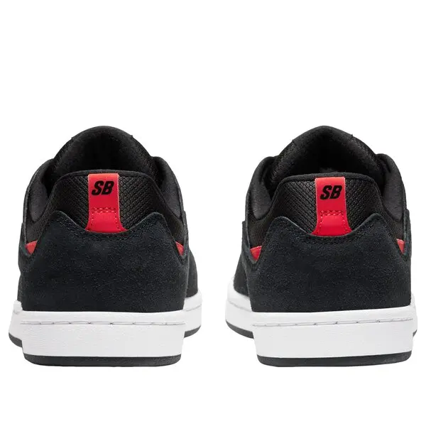 Nike Alleyoop Sb "bred" Sneakers - Red