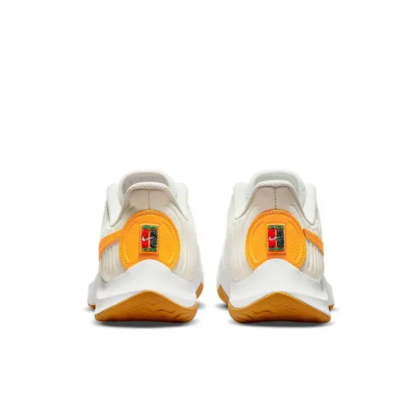 Nike Nikecourt Air Zoom Gp Turbo Tennis Shoes - White/orange