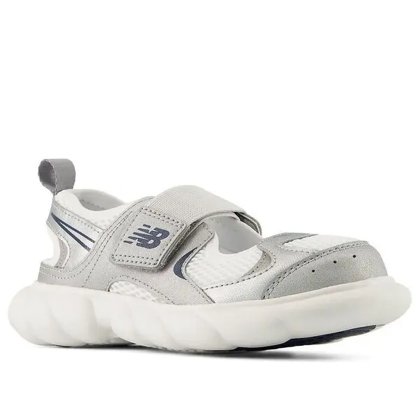 NEW BALANCE 230 Silver Navy Sandals