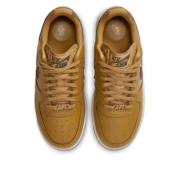 Nike Force 1 Low Top Sneakers