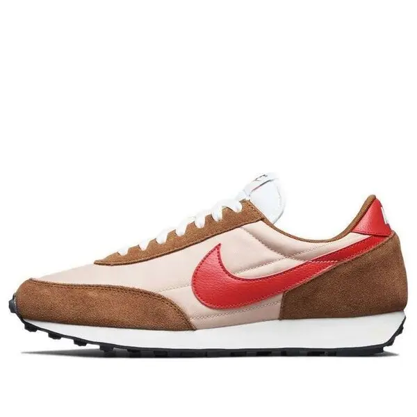 Nike Daybreak Low Top Sneakers - Brown