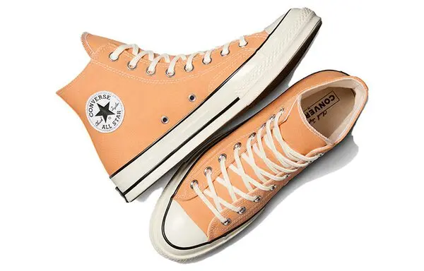CONVERSE Chuck 70 Hi Sneakers - Orange