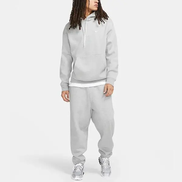 Nike Embroidered Logo Fleece Hoodie