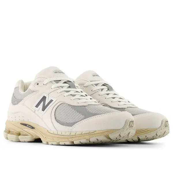 NEW BALANCE 2002r Sneakers - Linen