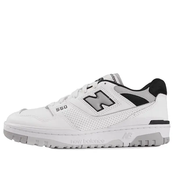 NEW BALANCE 550 Sneakers - White