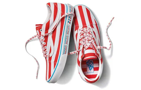 VANS X Where's Waldo? Old Skool "international Stripes" Low Top Sneakers - Red/white