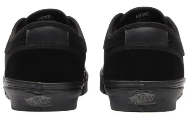 VANS Skate Chukka Low Sneakers - Black
