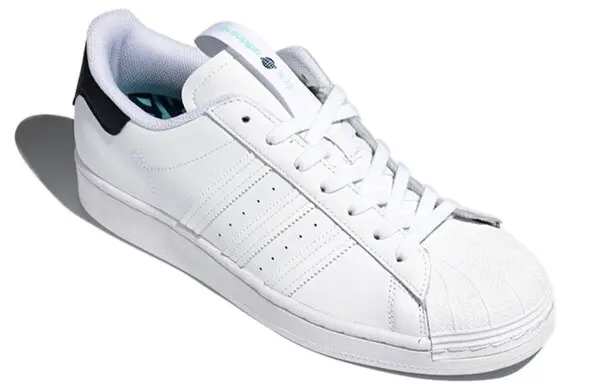 Adidas Superstar "footwear Black Toe - White