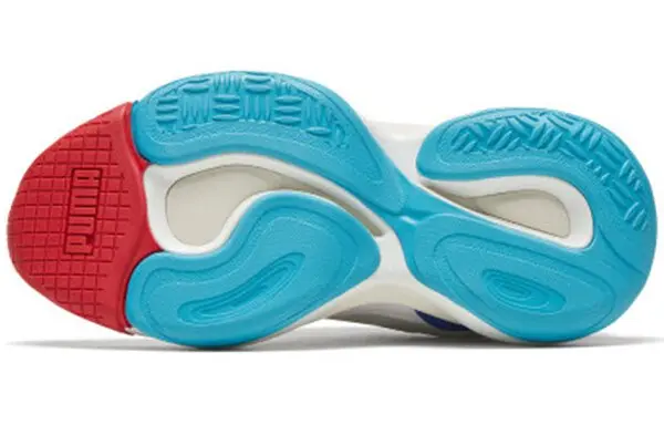 PUMA Alteration T Sneakers