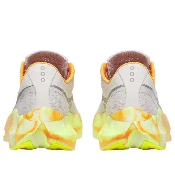 Saucony Endorphin Pro 4 Athletic Sneakers - Fog/peel