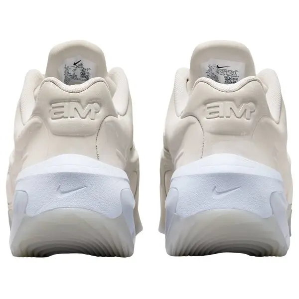 Nike Max Muse Sneakers