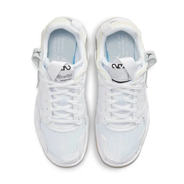 JORDAN Ma2 Sneakers - White/black/sesame