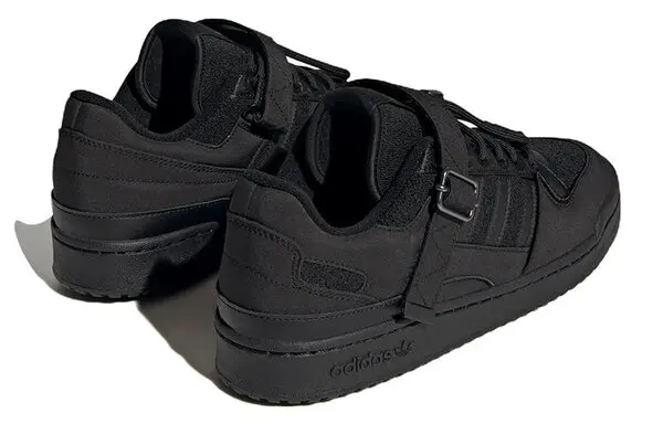 Adidas Otiginals Tenis Forum Low Sneakers - Black